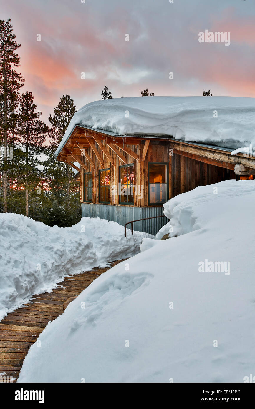 Aspen colorado snow lodge hi-res stock photography and images - Alamy