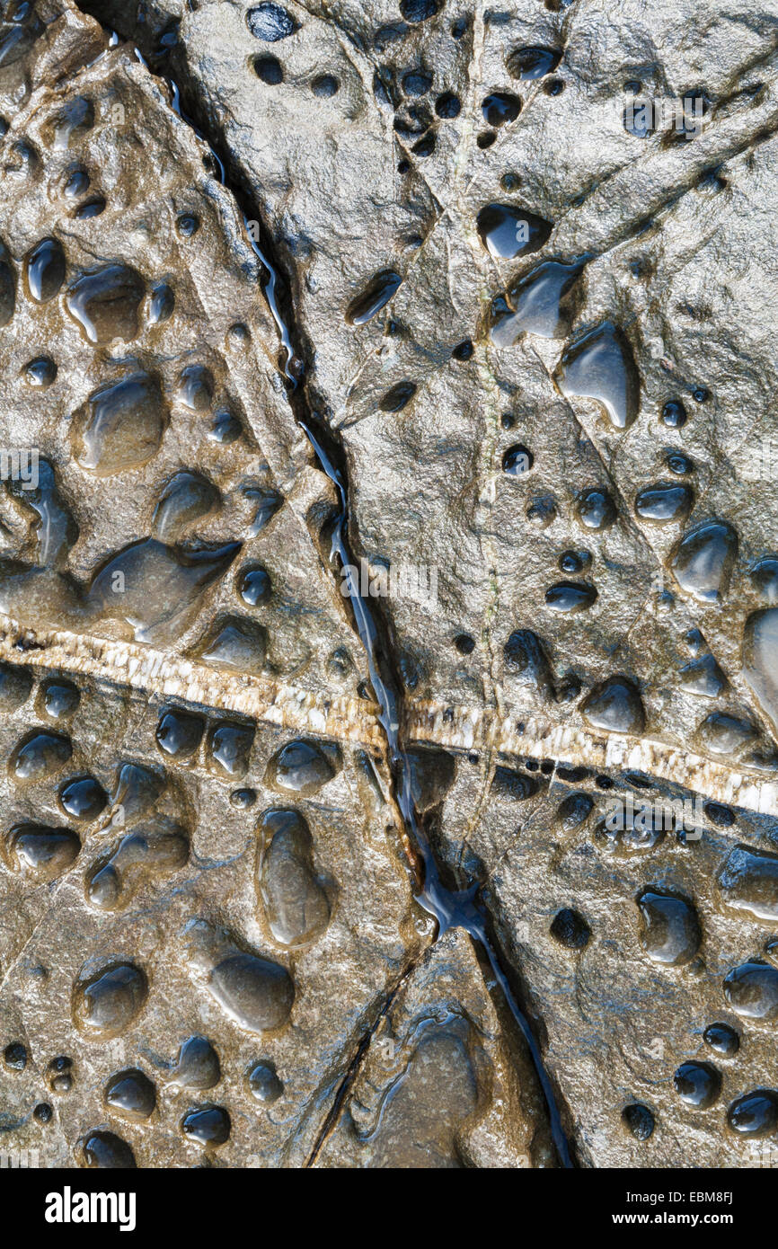 Rock patterns hi-res stock photography and images - Alamy