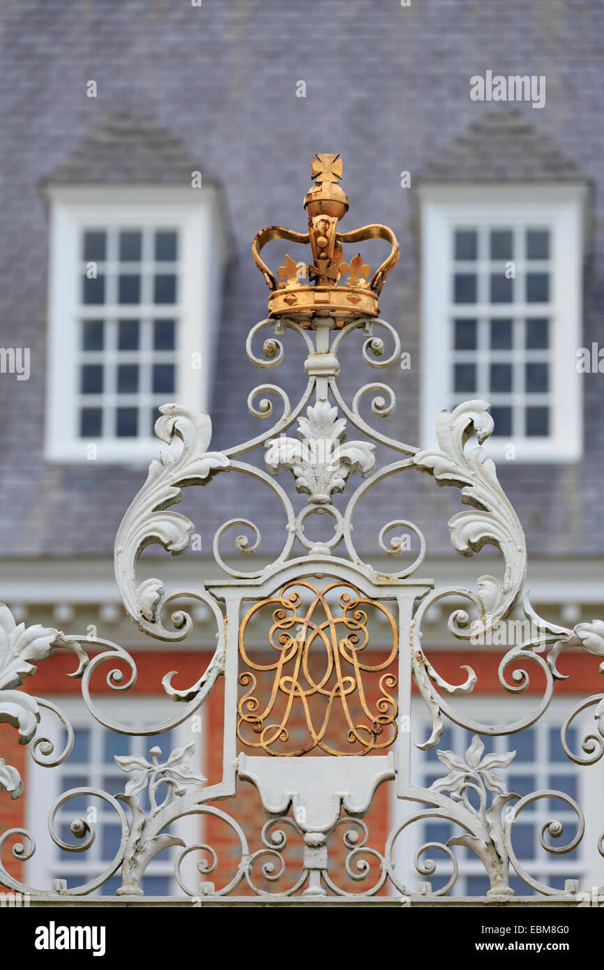Gate detail, Governors Palace, Colonial Williamsburg, Virginia, USA ...