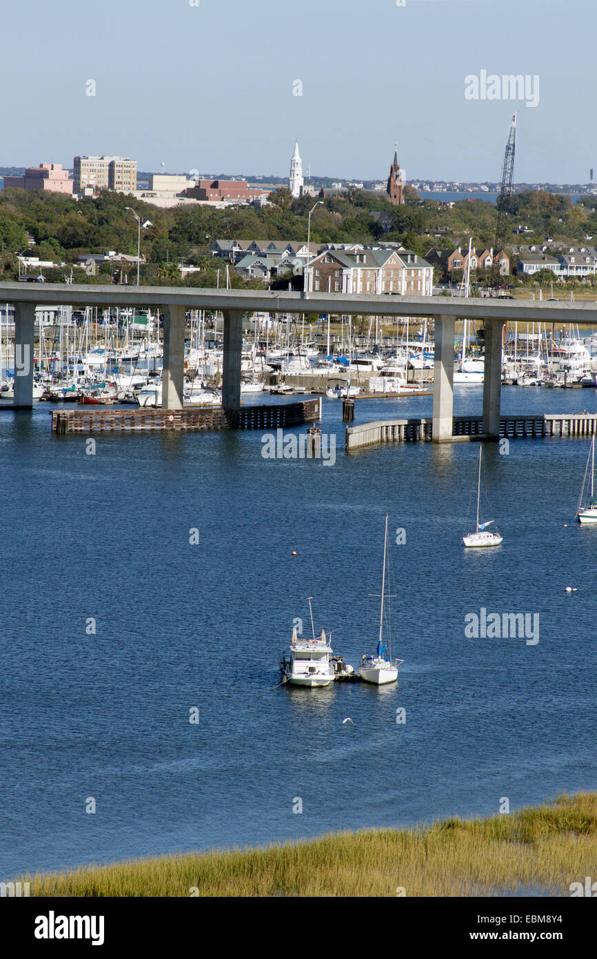 Charleston bridge hi-res stock photography and images - Alamy
