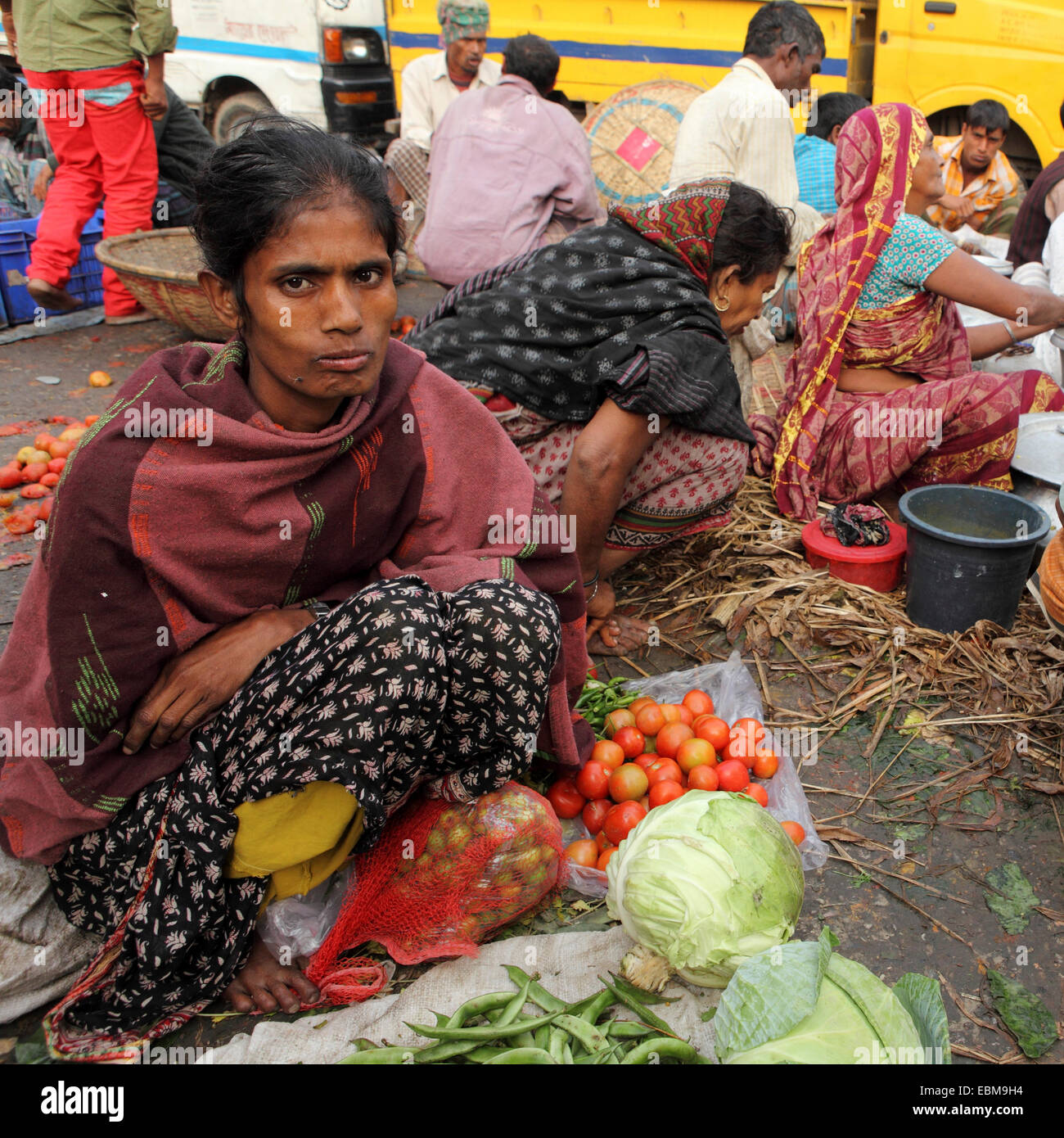 Bangladeshi Woman Working High Resolution Stock Photography and Images ...