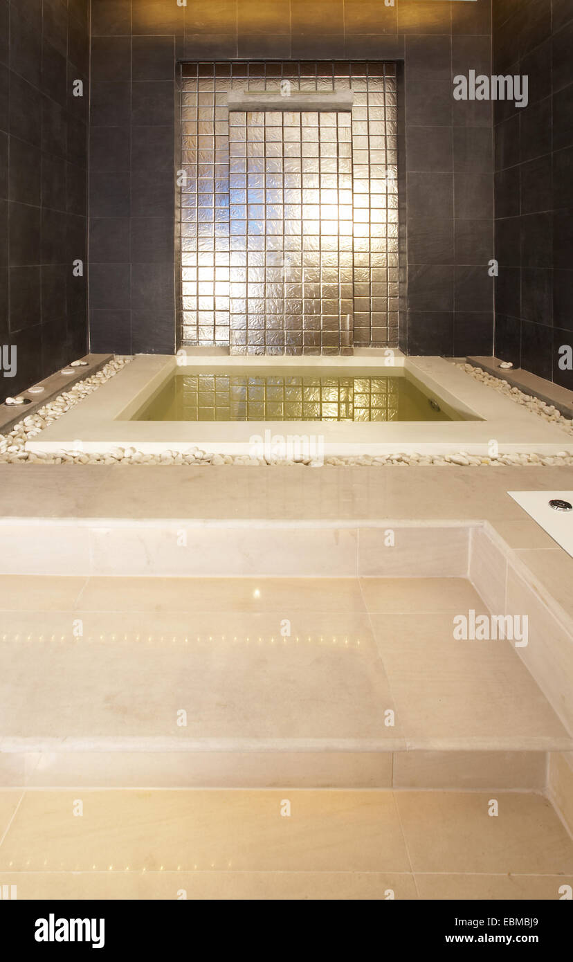 Bath tab hi-res stock photography and images - Alamy