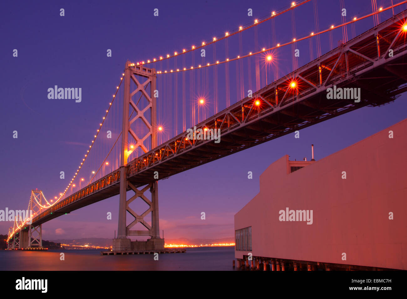 Suspension bridge lit up at night, Bay Bridge, San Francisco Bay, San ...