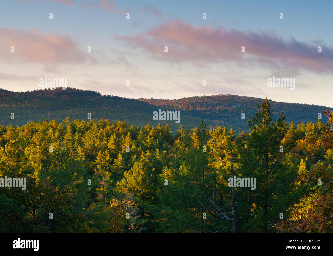 La cloche mountains hi-res stock photography and images - Alamy