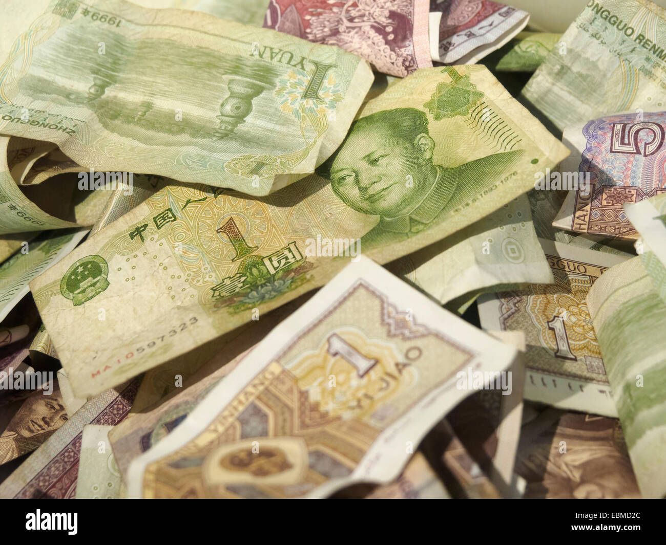 1 yuan banknotes hi-res stock photography and images - Alamy