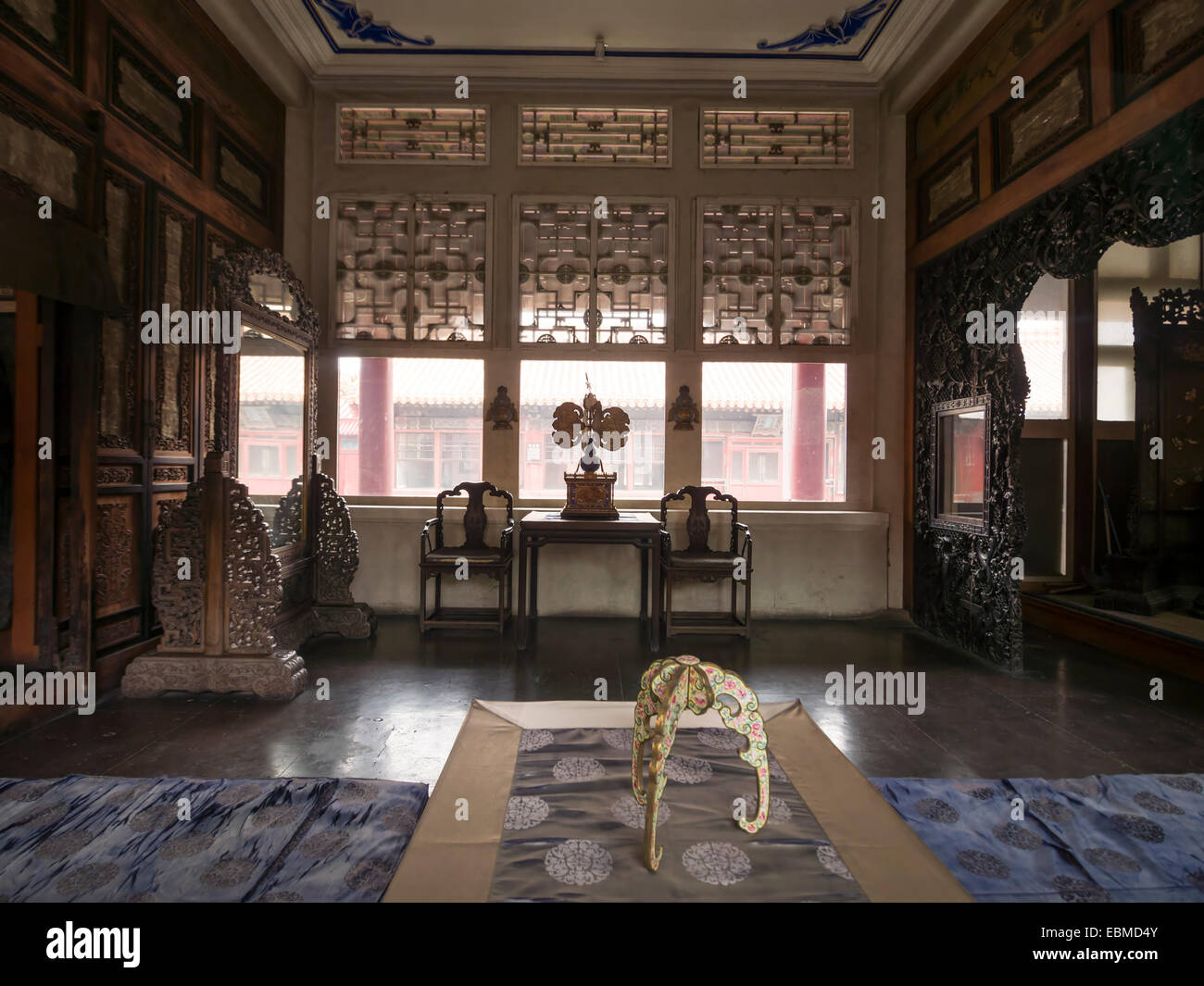 Forbidden city interior hi-res stock photography and images - Alamy