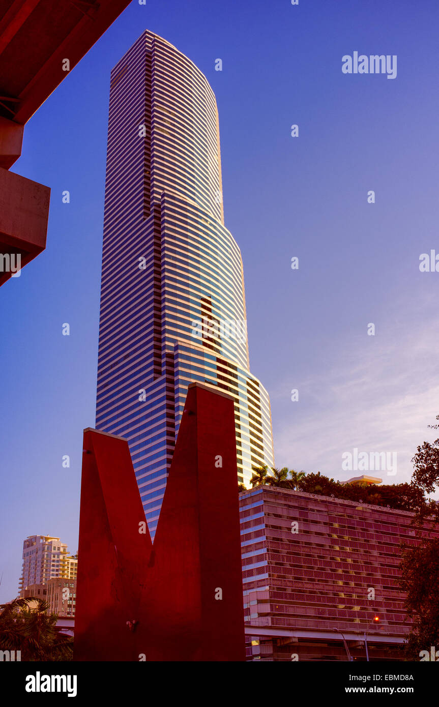 Miami tower hi-res stock photography and images - Alamy