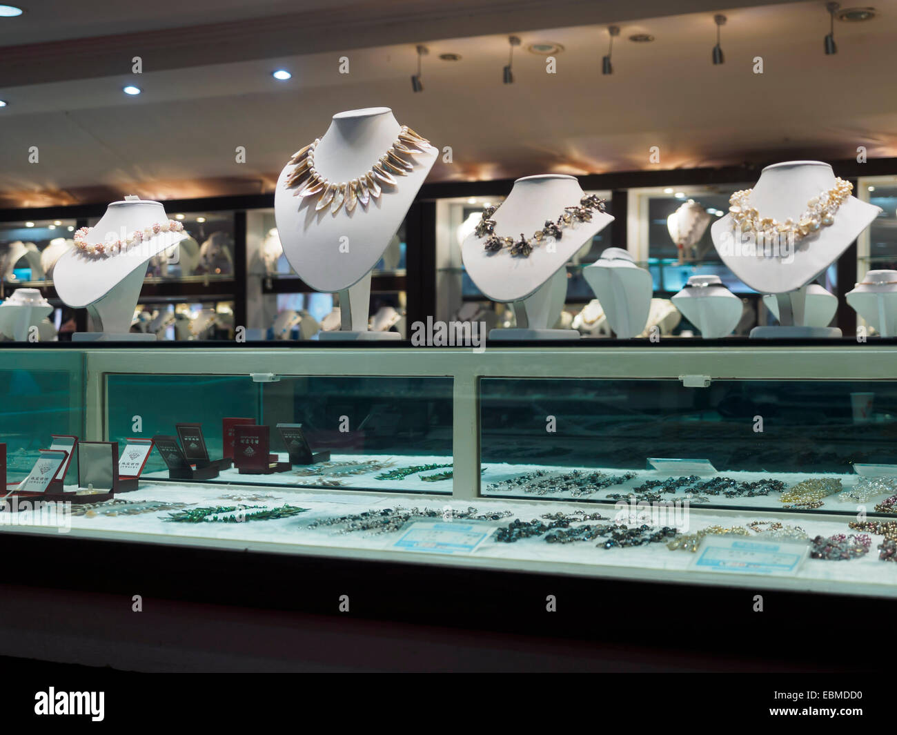 Jewellery Counter Stock Photos & Jewellery Counter Stock Images - Alamy