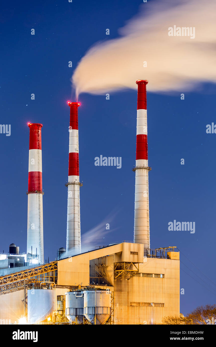 Steam cloud hi-res stock photography and images - Alamy