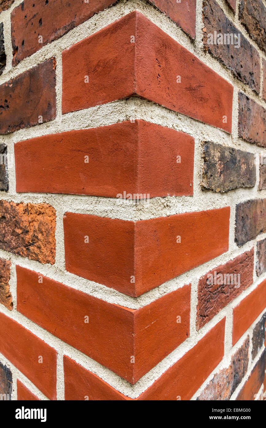 Corner of brickwork hi-res stock photography and images - Alamy