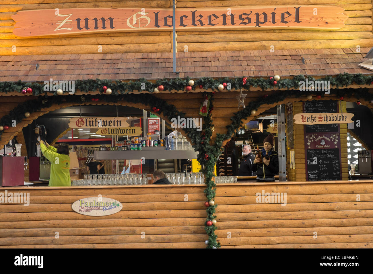 Traditional German Christmas market in Birmingham Stock Photo - Alamy