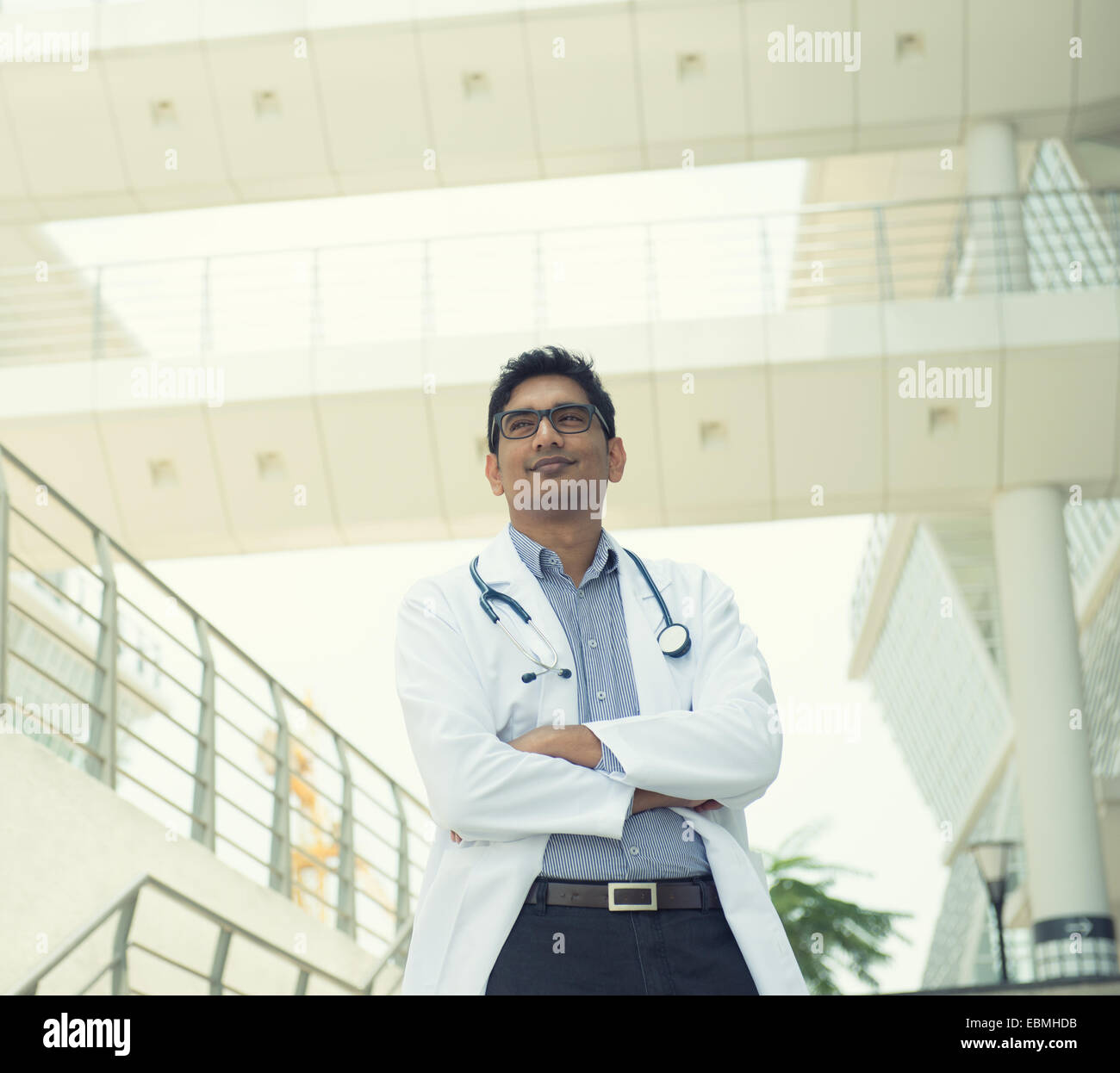 India laboratory clinical hi-res stock photography and images - Alamy