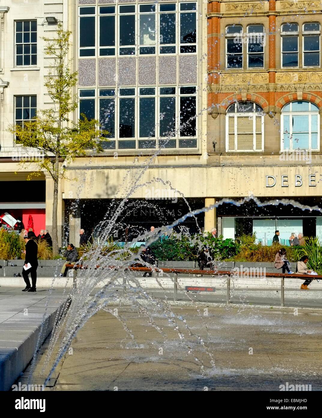 Nottingham old market square water feature hi-res stock photography and ...
