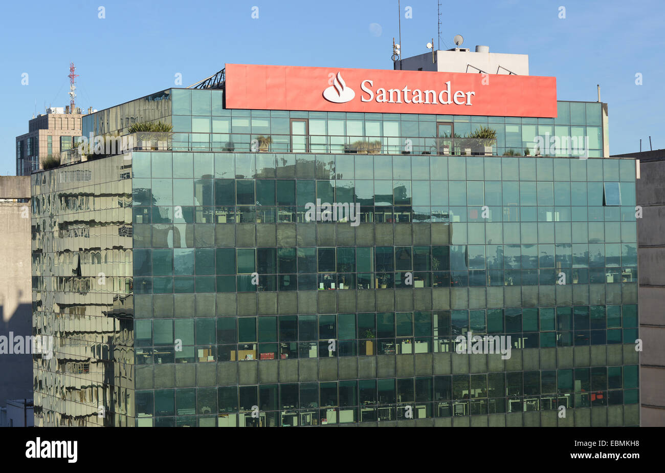 Santander bank office building hi-res stock photography and images - Alamy