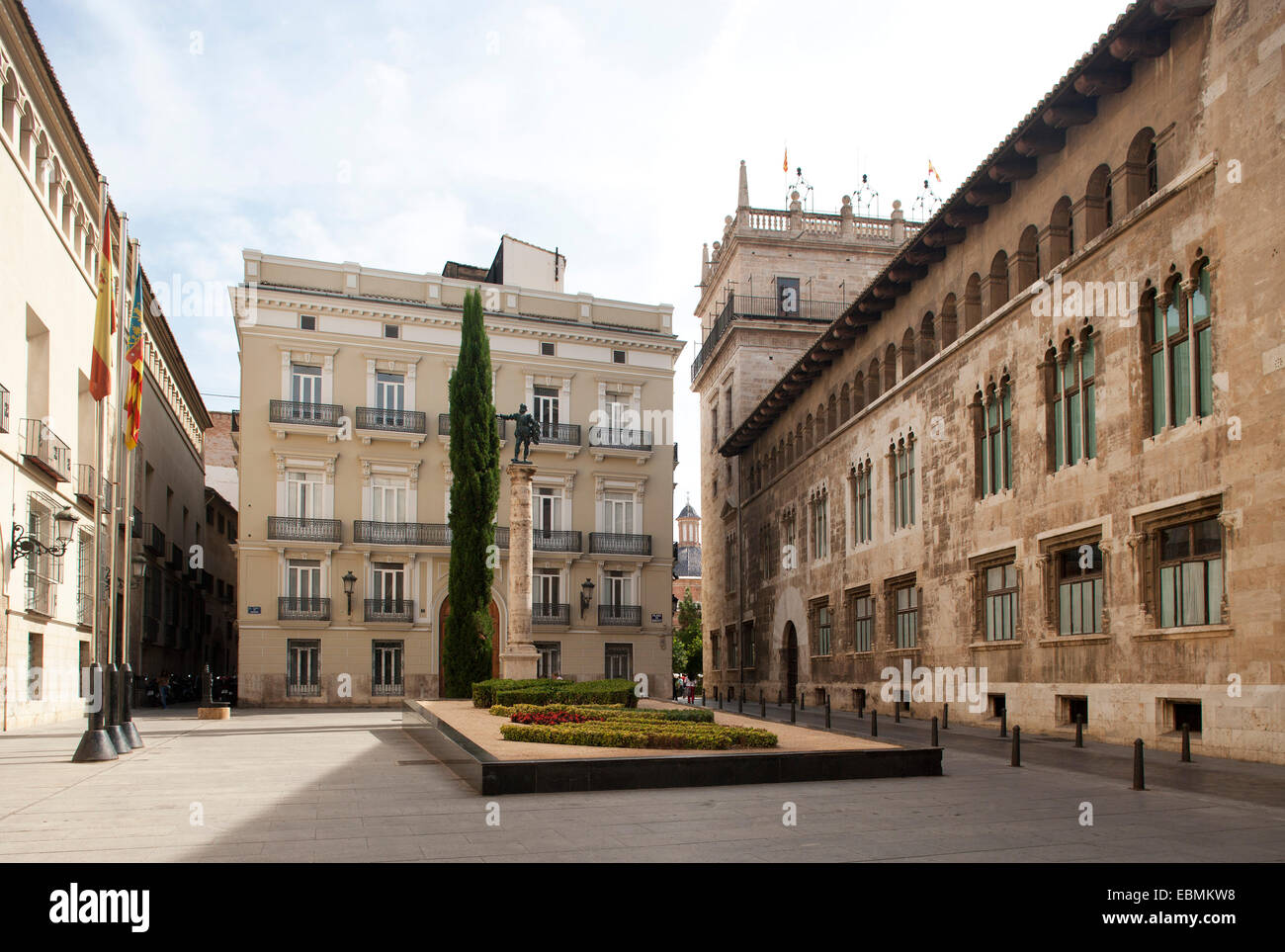 Plaza de manises valencia hi-res stock photography and images - Alamy