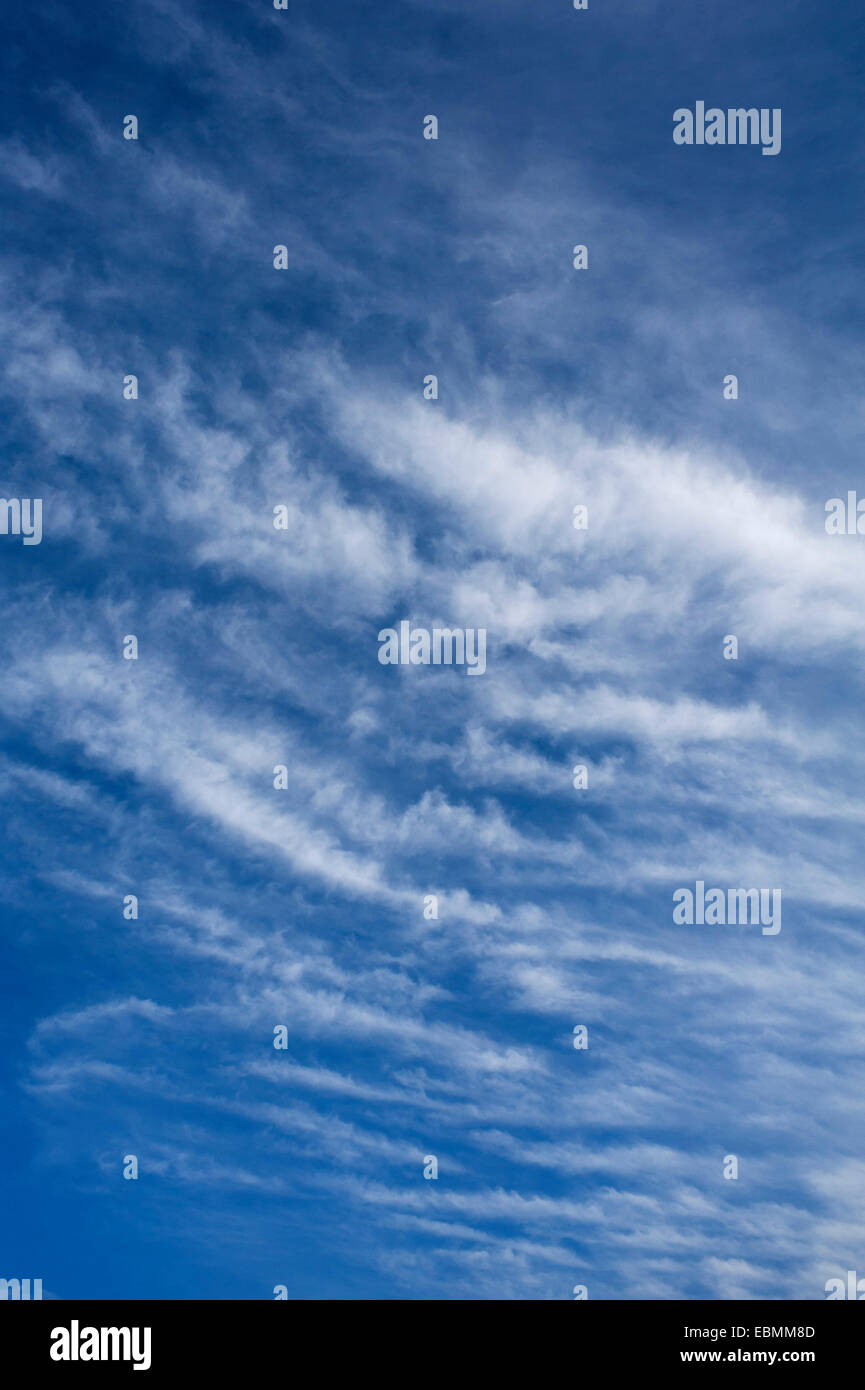 Cirrus uncinus clouds Stock Photo - Alamy