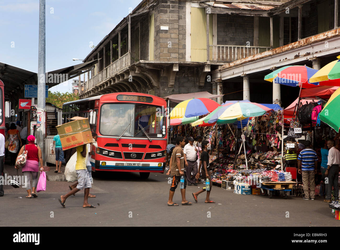 Mauritius, Port Louis, Place Victoria Square, Bus Station passengers ...