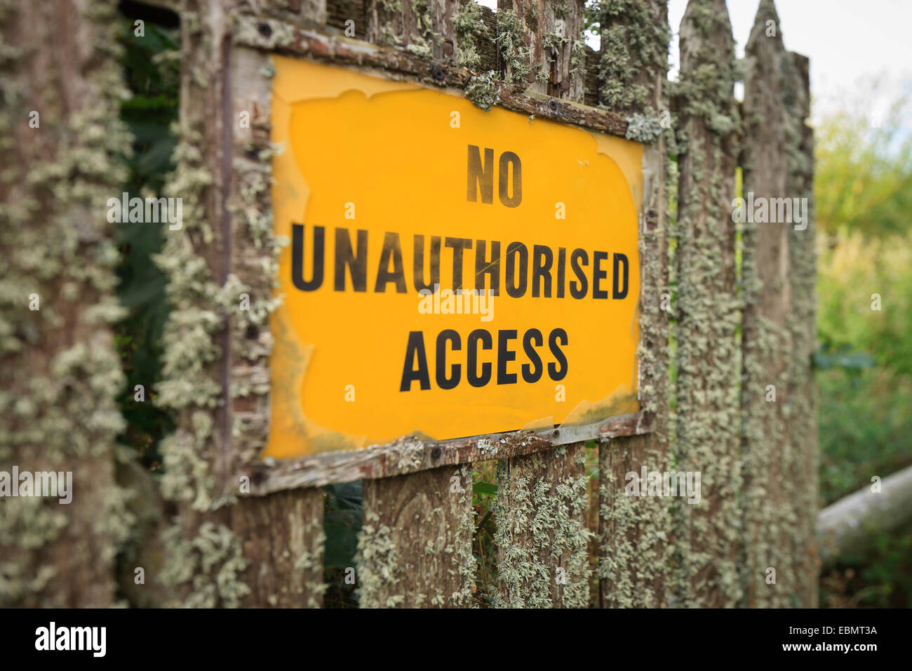 No access sign in hi-res stock photography and images - Alamy