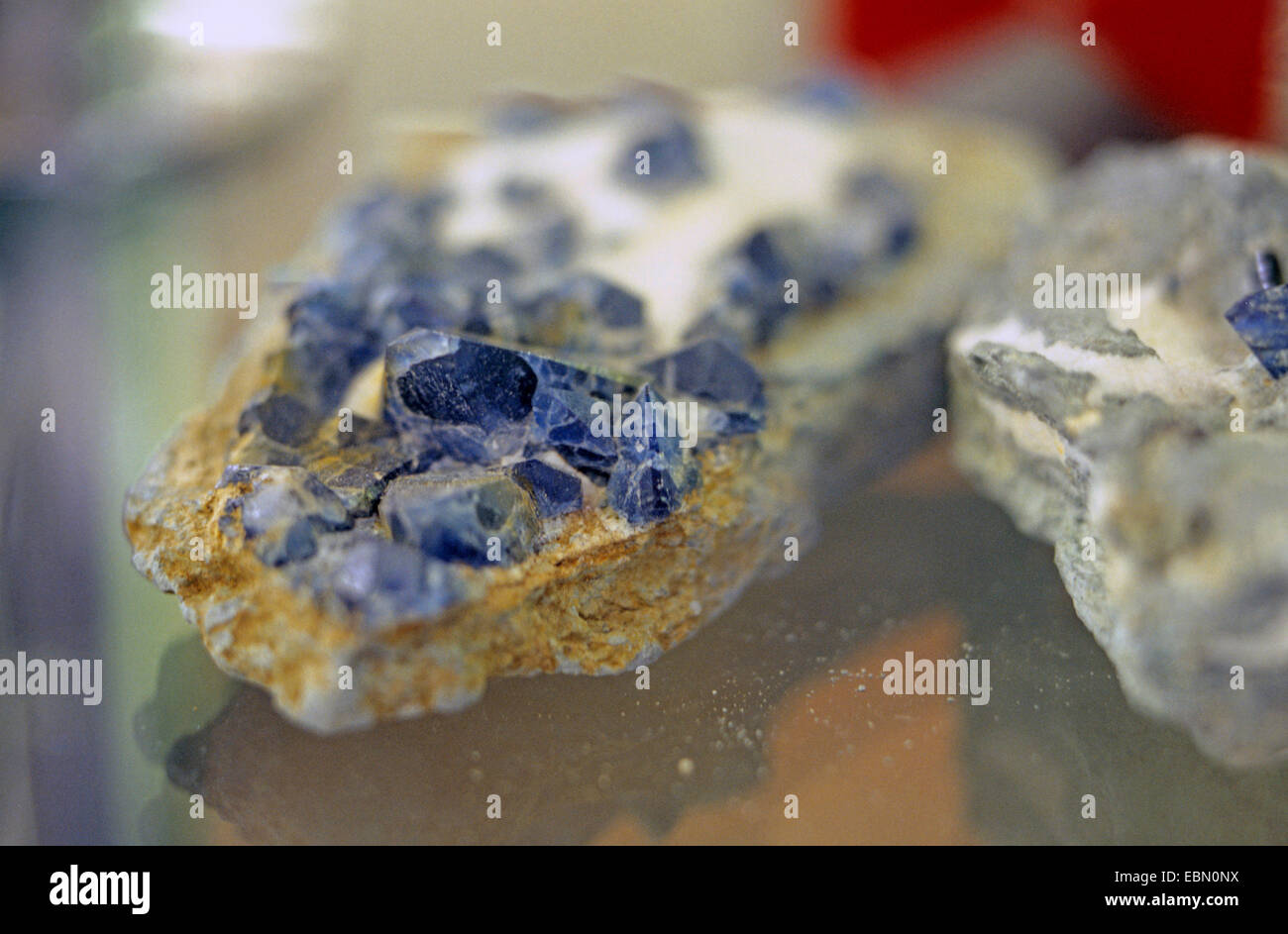 Benitoite hi-res stock photography and images - Alamy