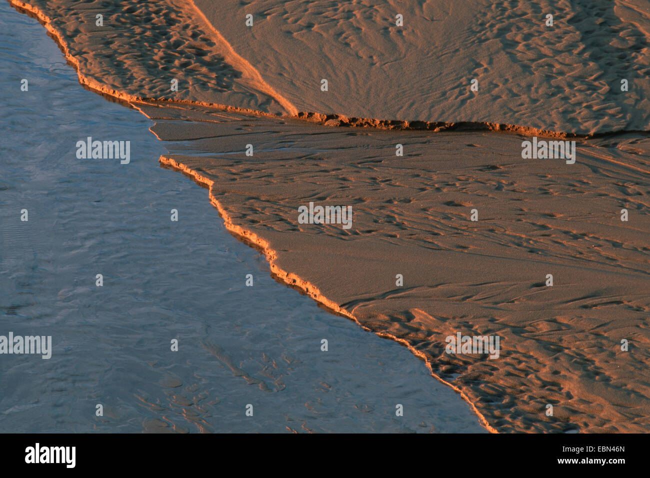 sand structures in river bed in evening light, Norway, Knabendalen ...