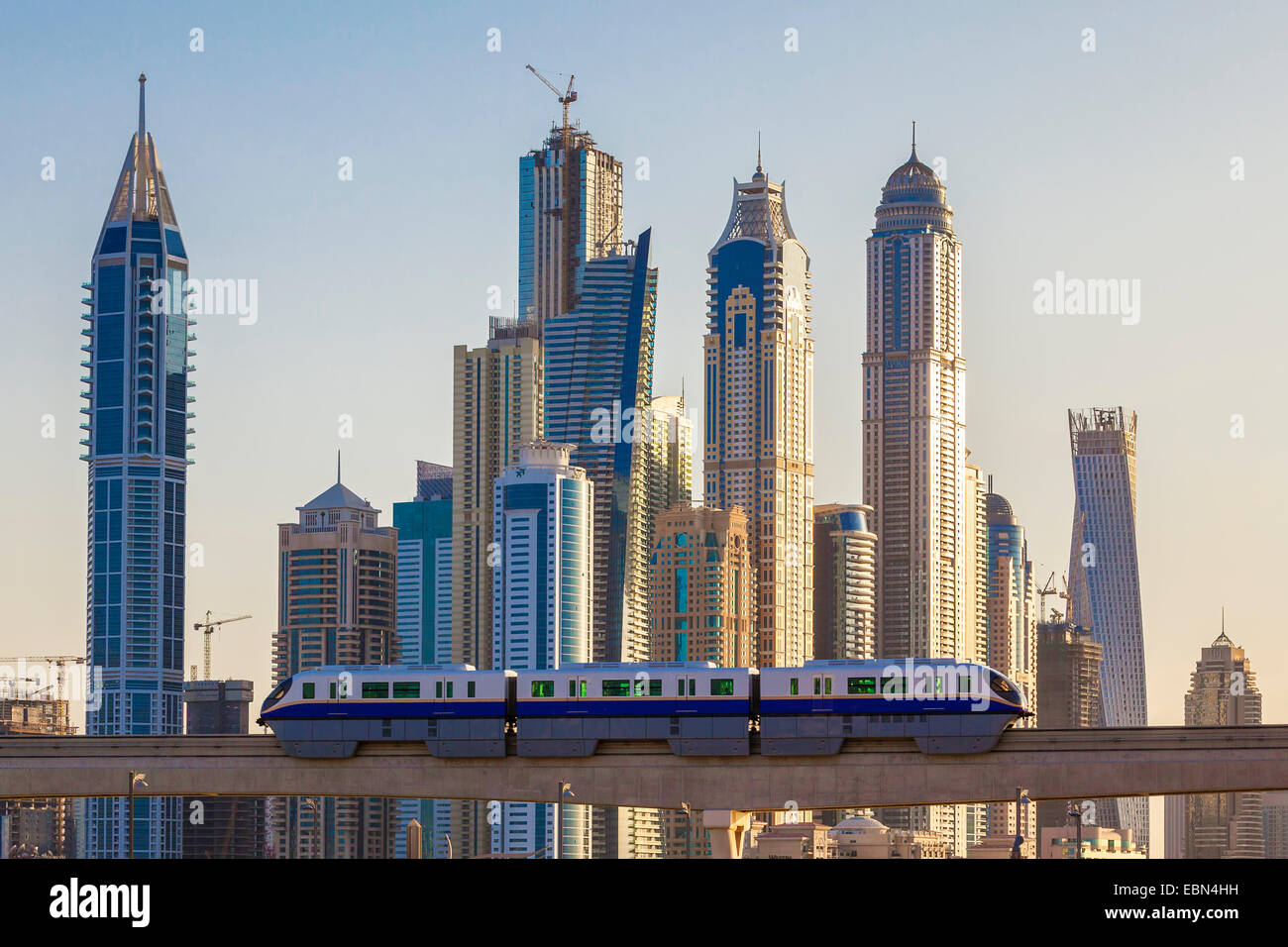 Dubai metro station interior design hi-res stock photography and images ...