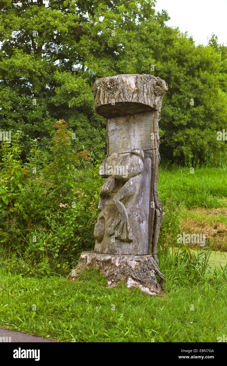 german fairy tale 'Frog Prince' carved in tree trunk , Germany ...