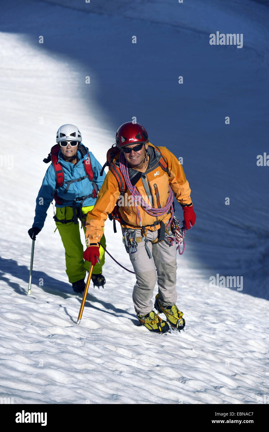 Alpine guide hi-res stock photography and images - Alamy