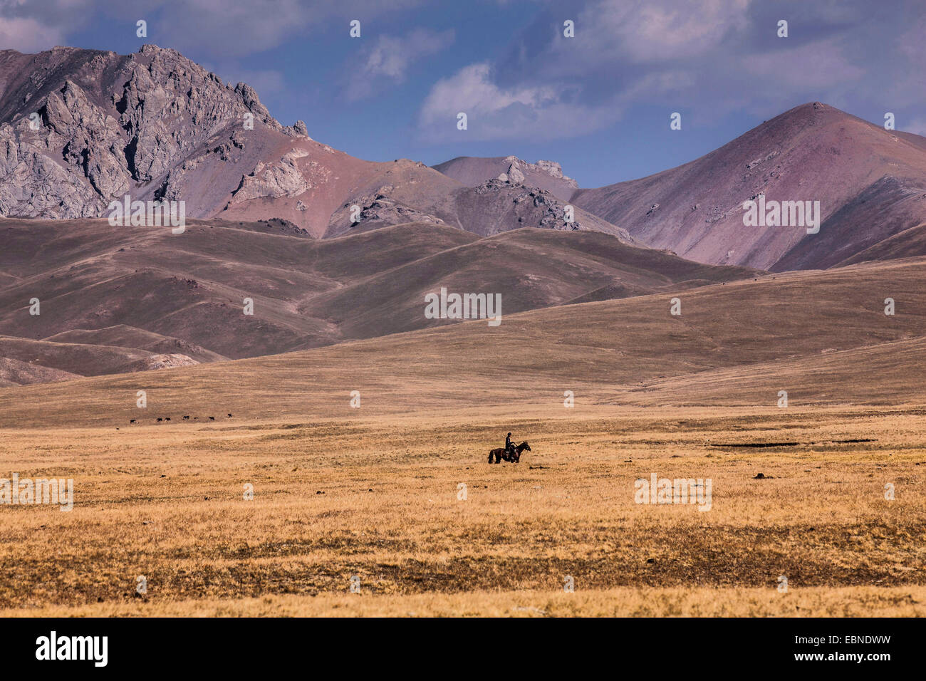 Mountain range on plateau hi-res stock photography and images - Alamy