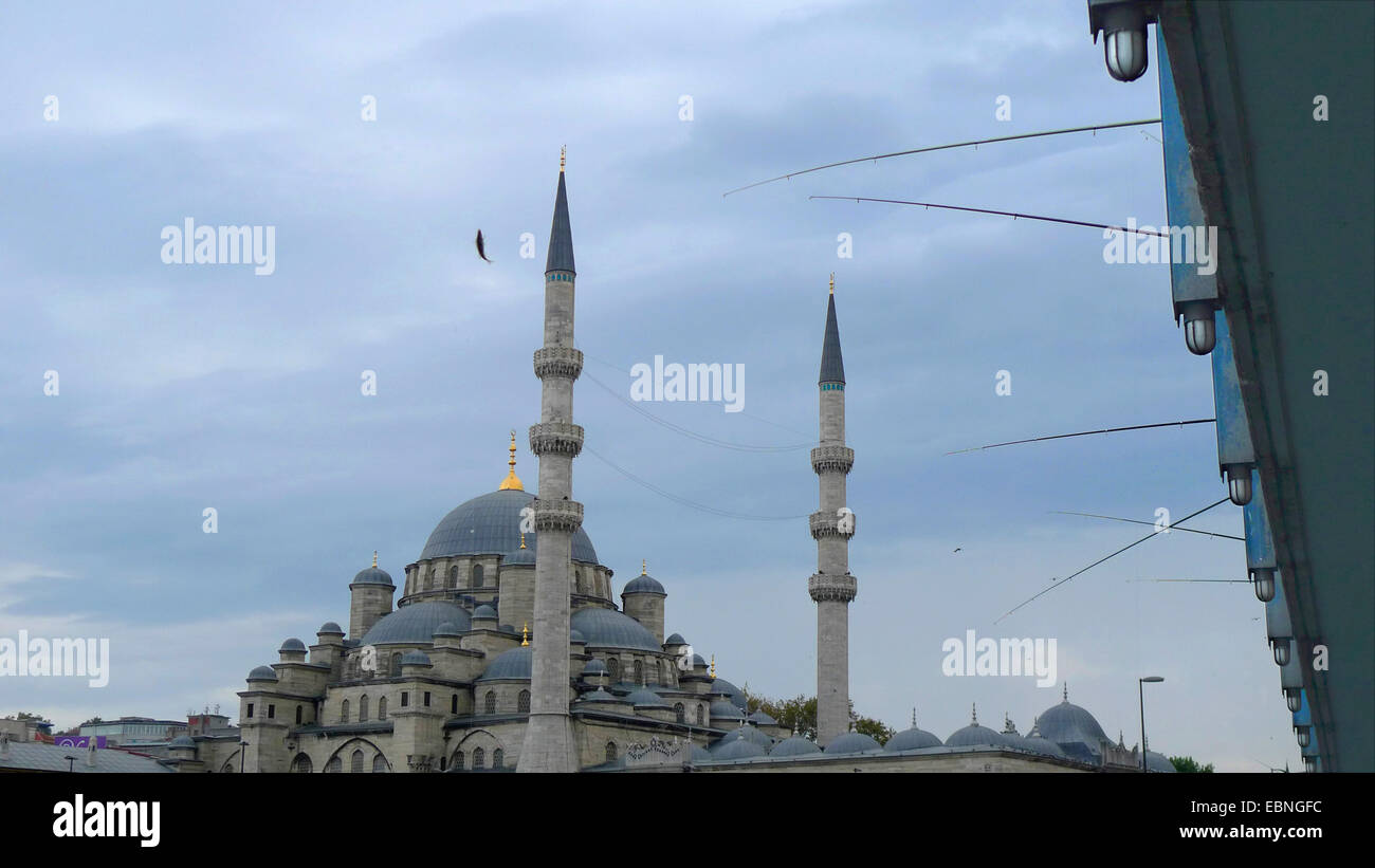New Mosque, Yeni Cami and Galata Bridge with fishing rods, Turkey ...