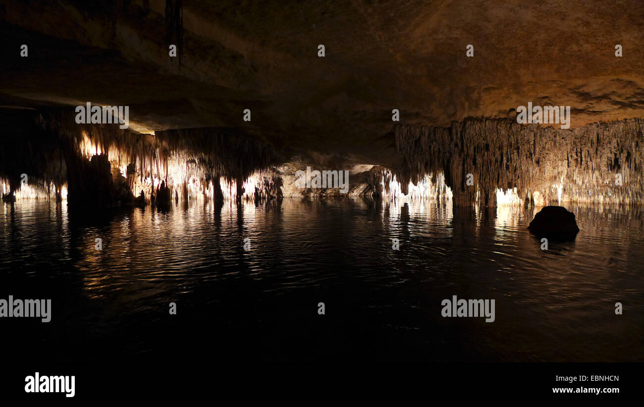Coves del Drach, dragon cave and Martel Lake, Spain, Balearen, Majorca ...