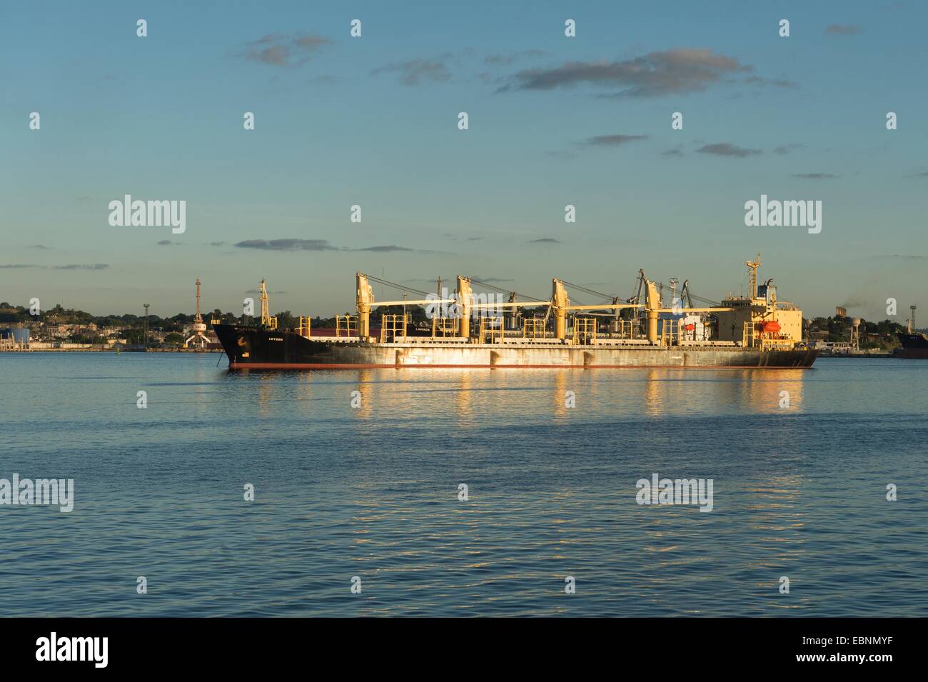 Havana Ship High Resolution Stock Photography and Images - Alamy