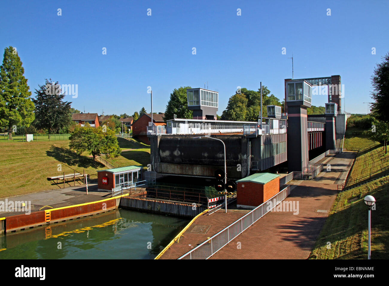 New boat hi-res stock photography and images - Alamy