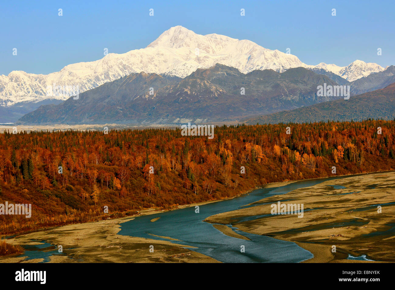 Kinley Water High Resolution Stock Photography and Images - Alamy
