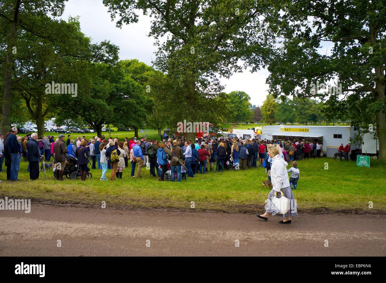 Crowds queuing to get into Lowther Show, Lowther Estate, Lowther ...