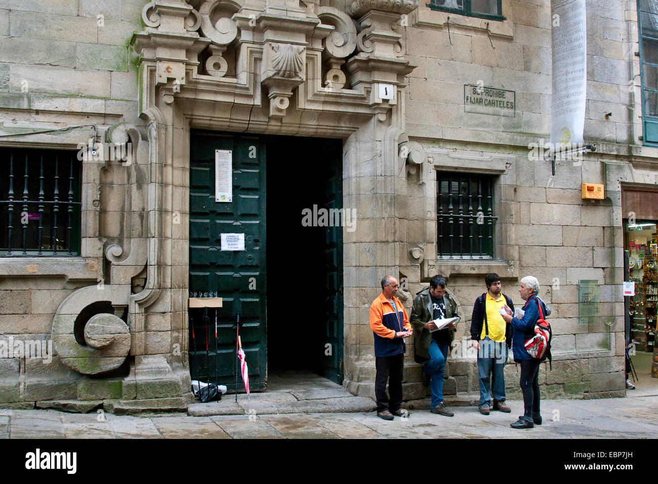 Camino office hi-res stock photography and images - Alamy