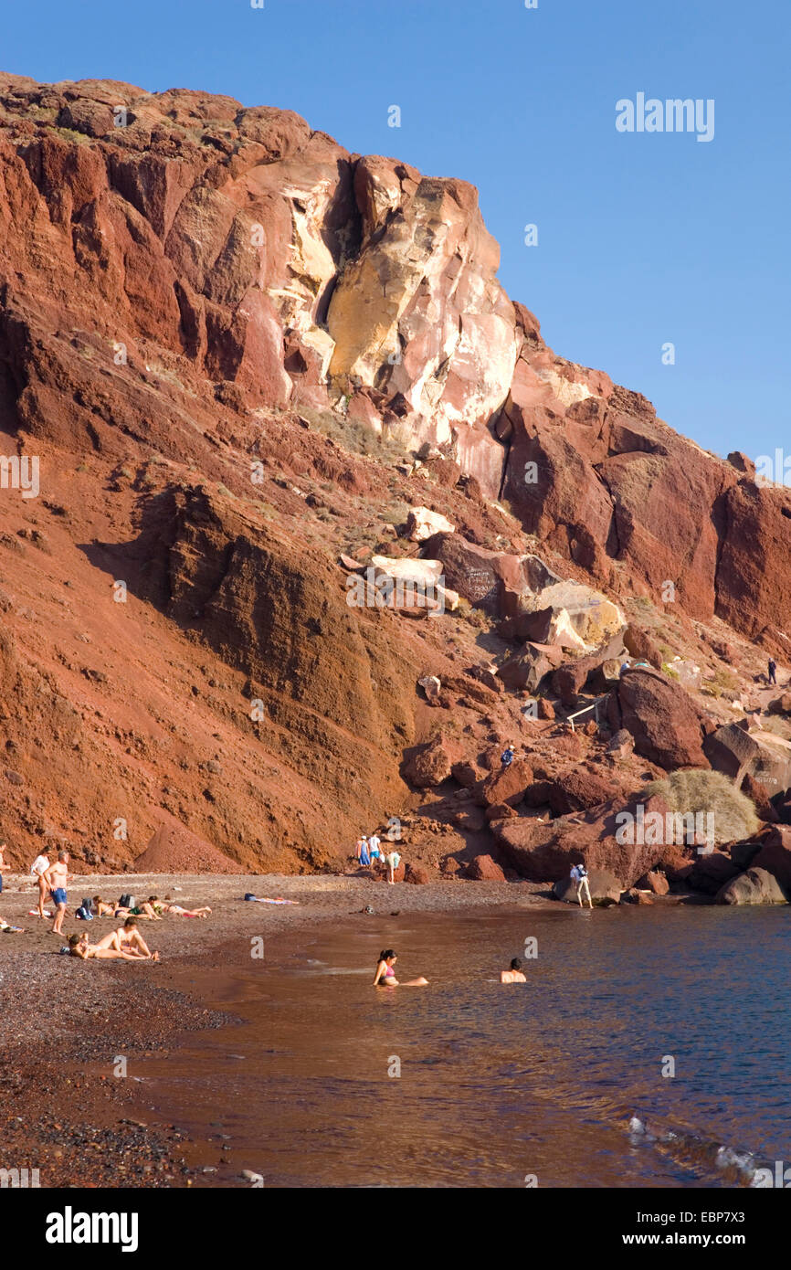 Akrotiri, Santorini, South Aegean, Greece. View along the shoreline at ...