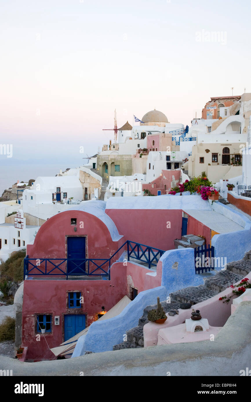 Colourful greek houses hi-res stock photography and images - Alamy