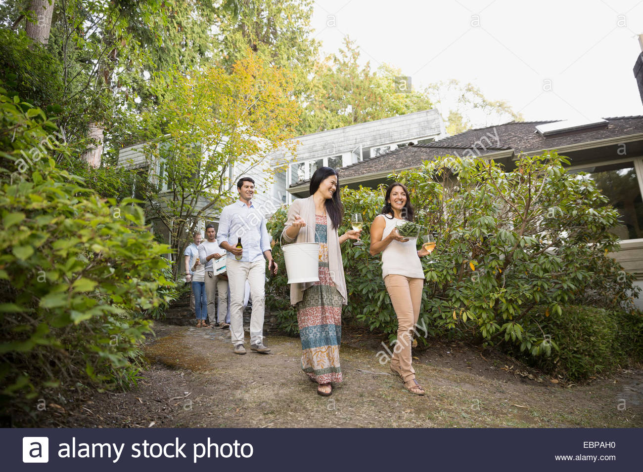 Food drink garden hi-res stock photography and images - Alamy