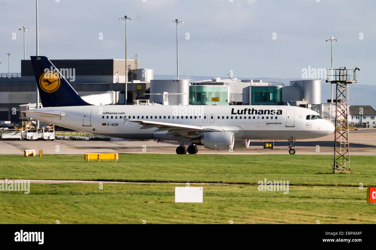 Lufthansa Airbus A320, taxiing at Manchester International Airport ...