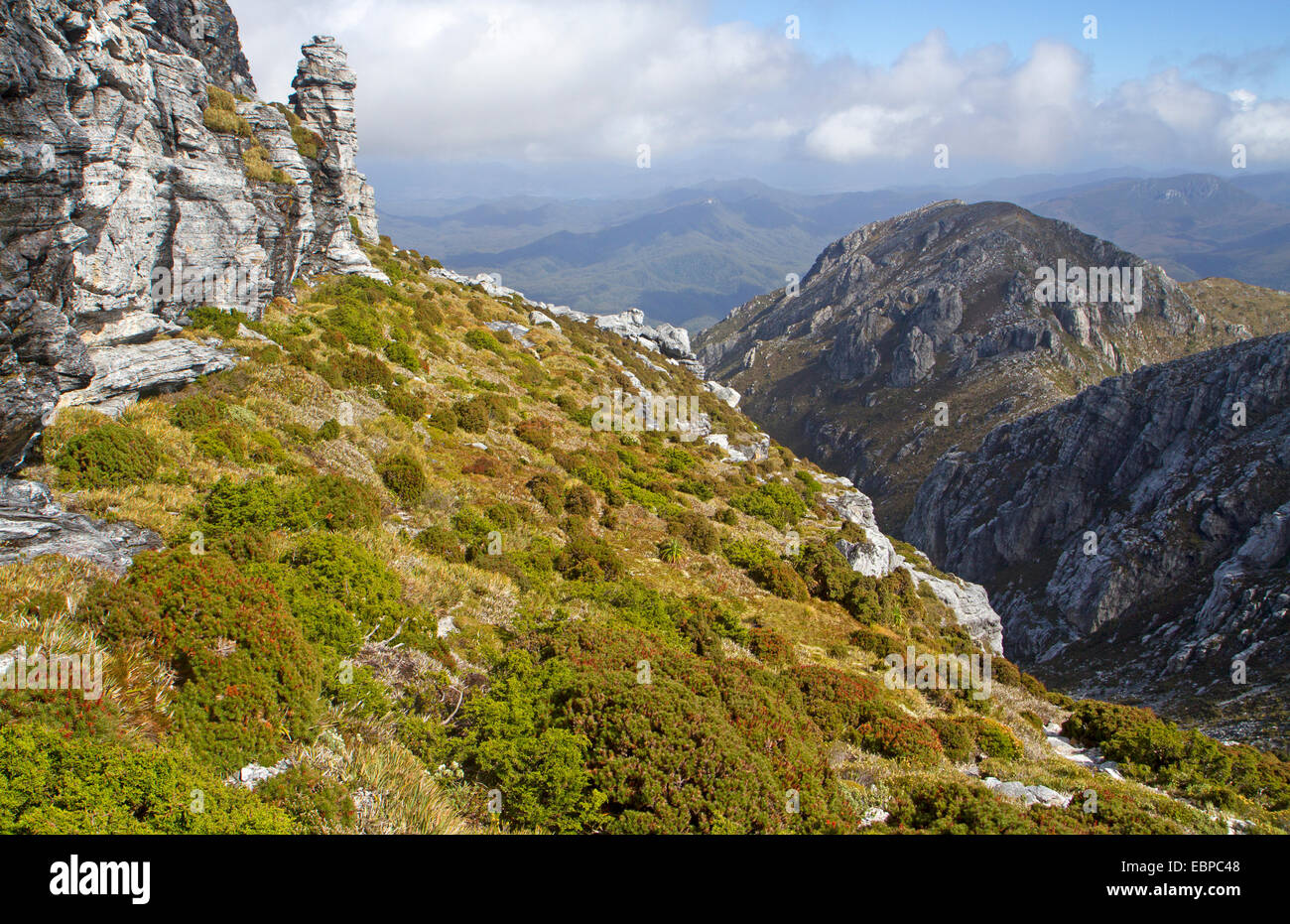 Prominent mountains hi-res stock photography and images - Alamy