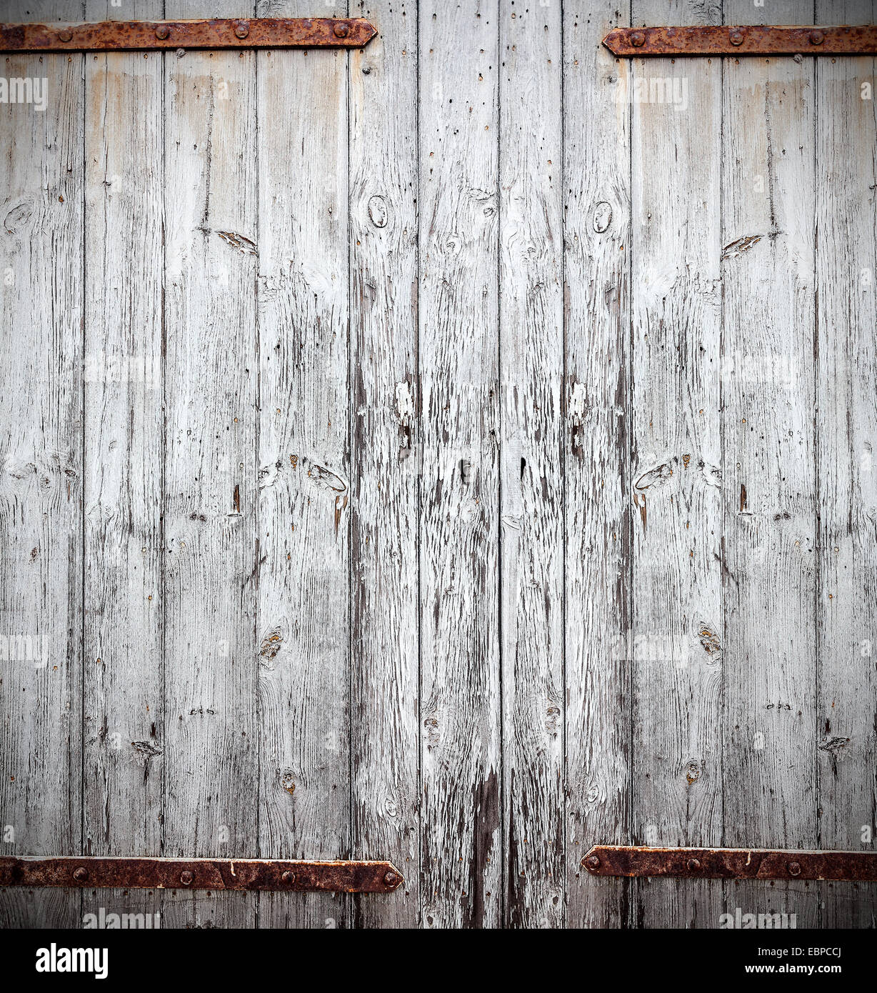 Rustic wooden farm gate hi-res stock photography and images - Alamy