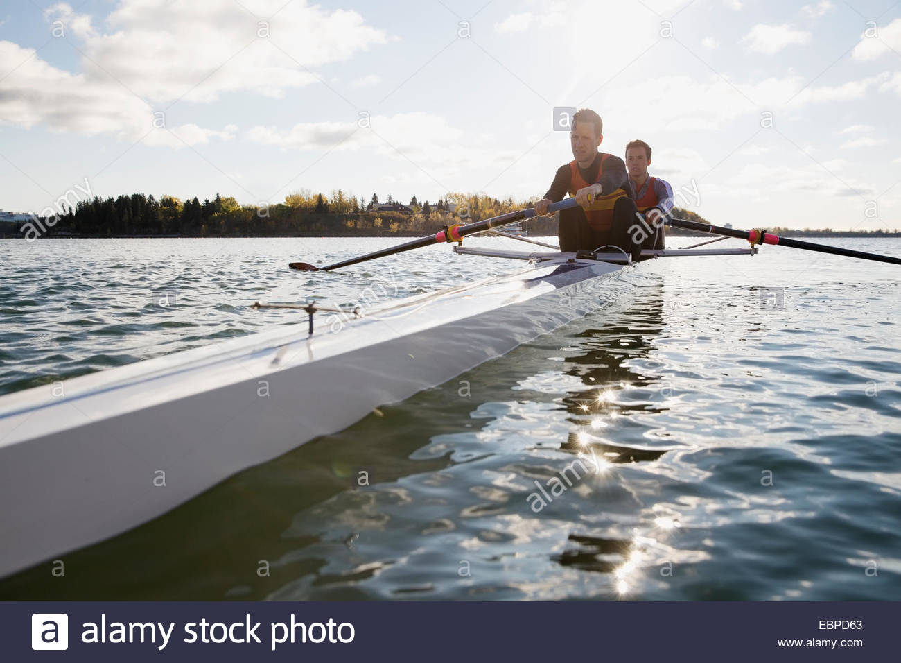 Team sculling hi-res stock photography and images - Alamy