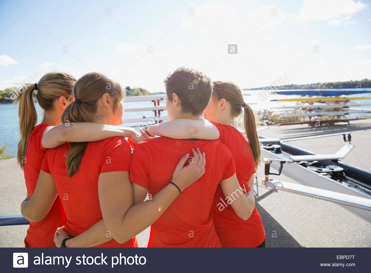Team hugging hi-res stock photography and images - Alamy