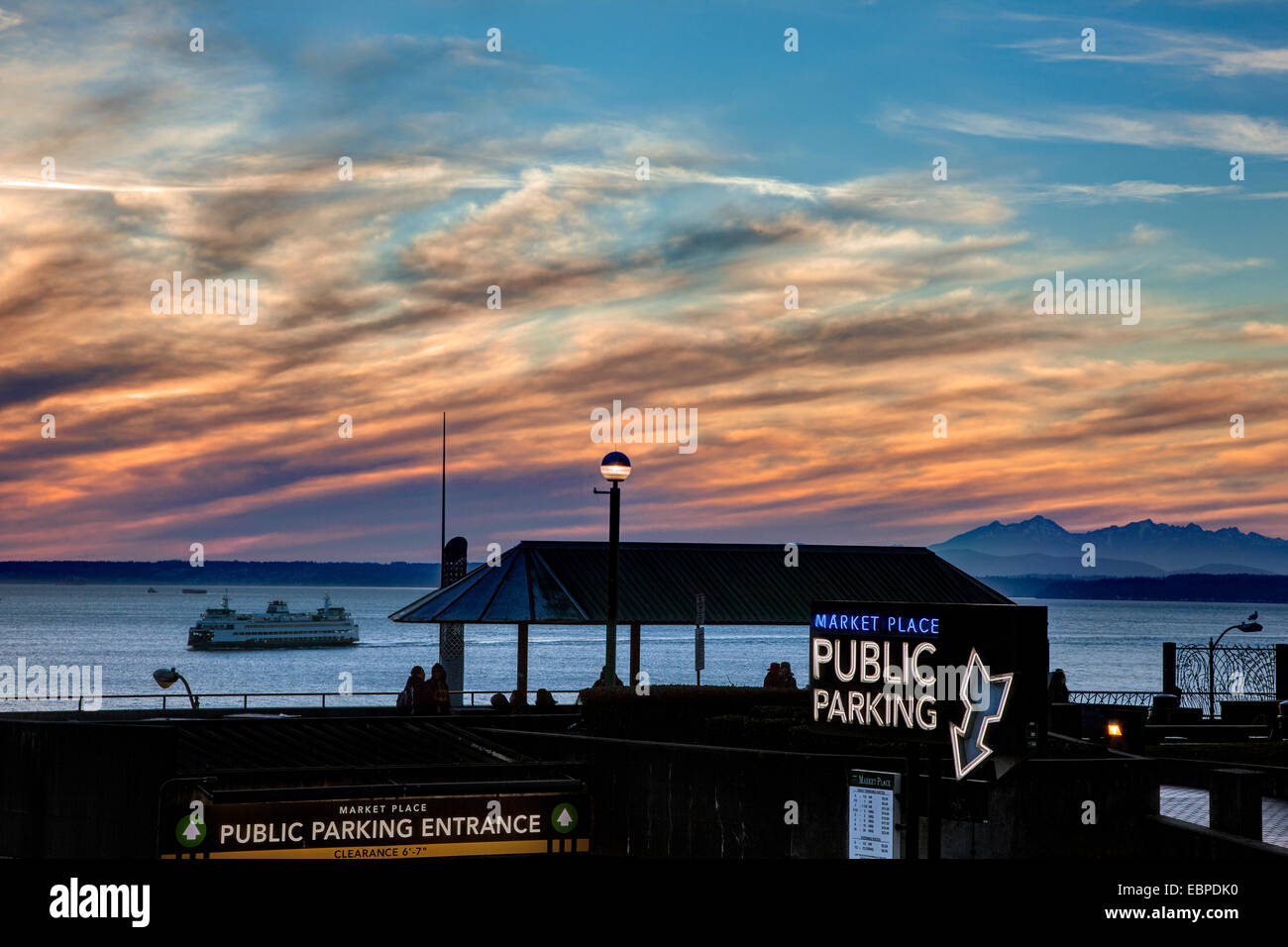 Seattle public market with ferry hi-res stock photography and images ...