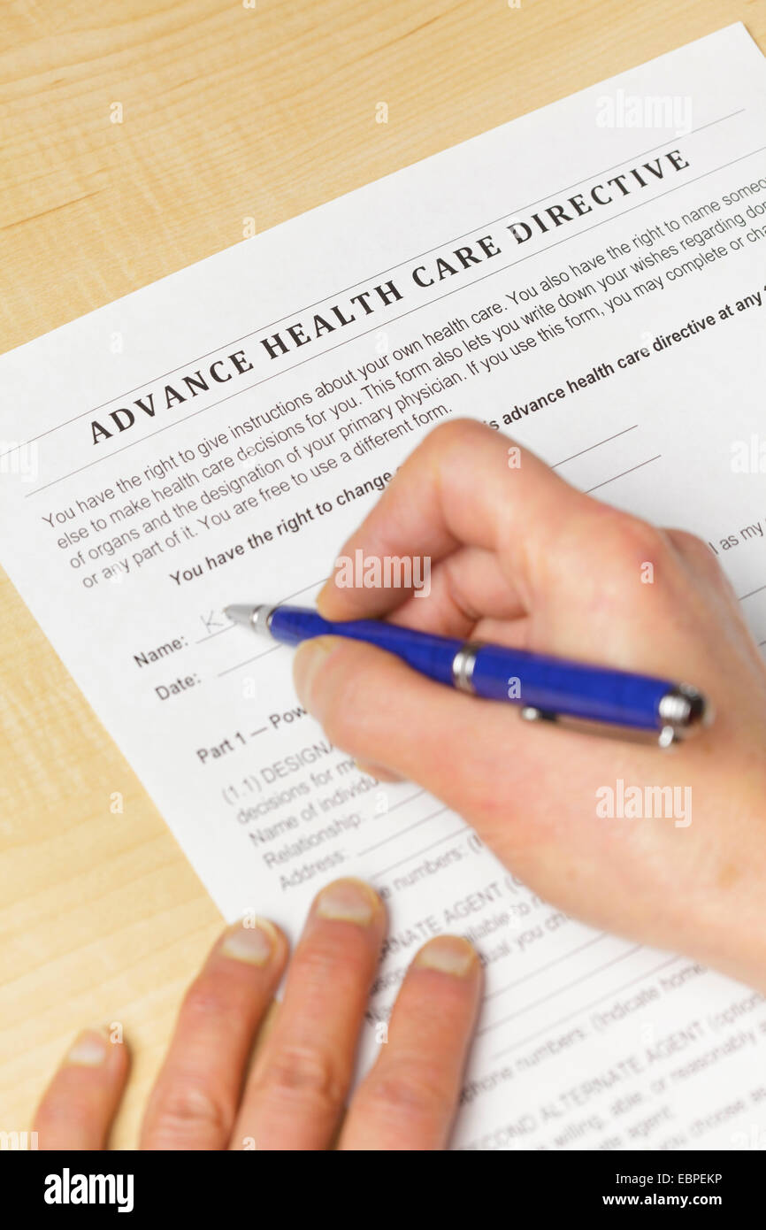 Signing an Advance Health Care Directive (vertical Stock Photo - Alamy
