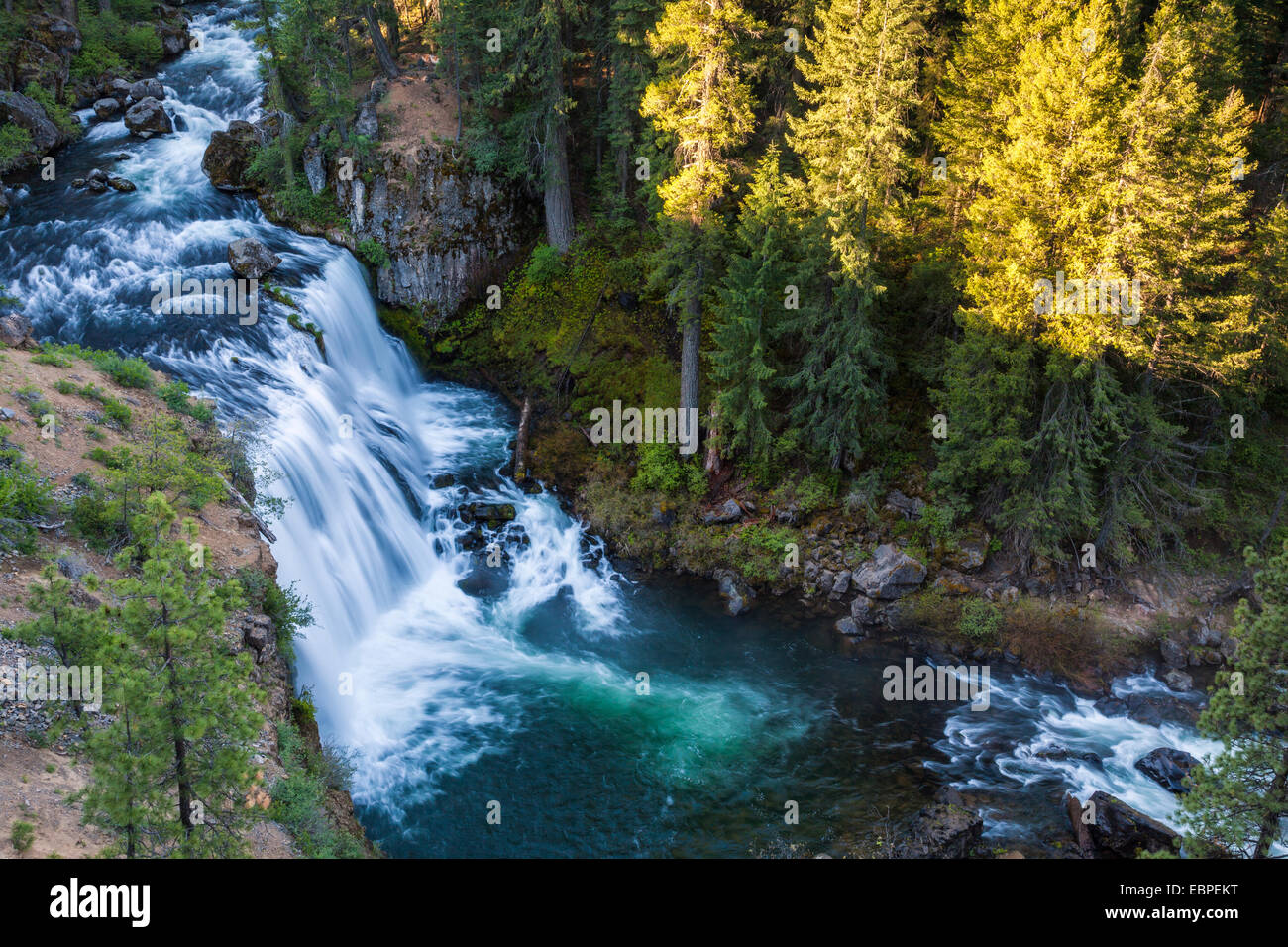 Middle mccloud falls hi-res stock photography and images - Alamy Middle mccloud falls hi-res stock photography and images - Alamy