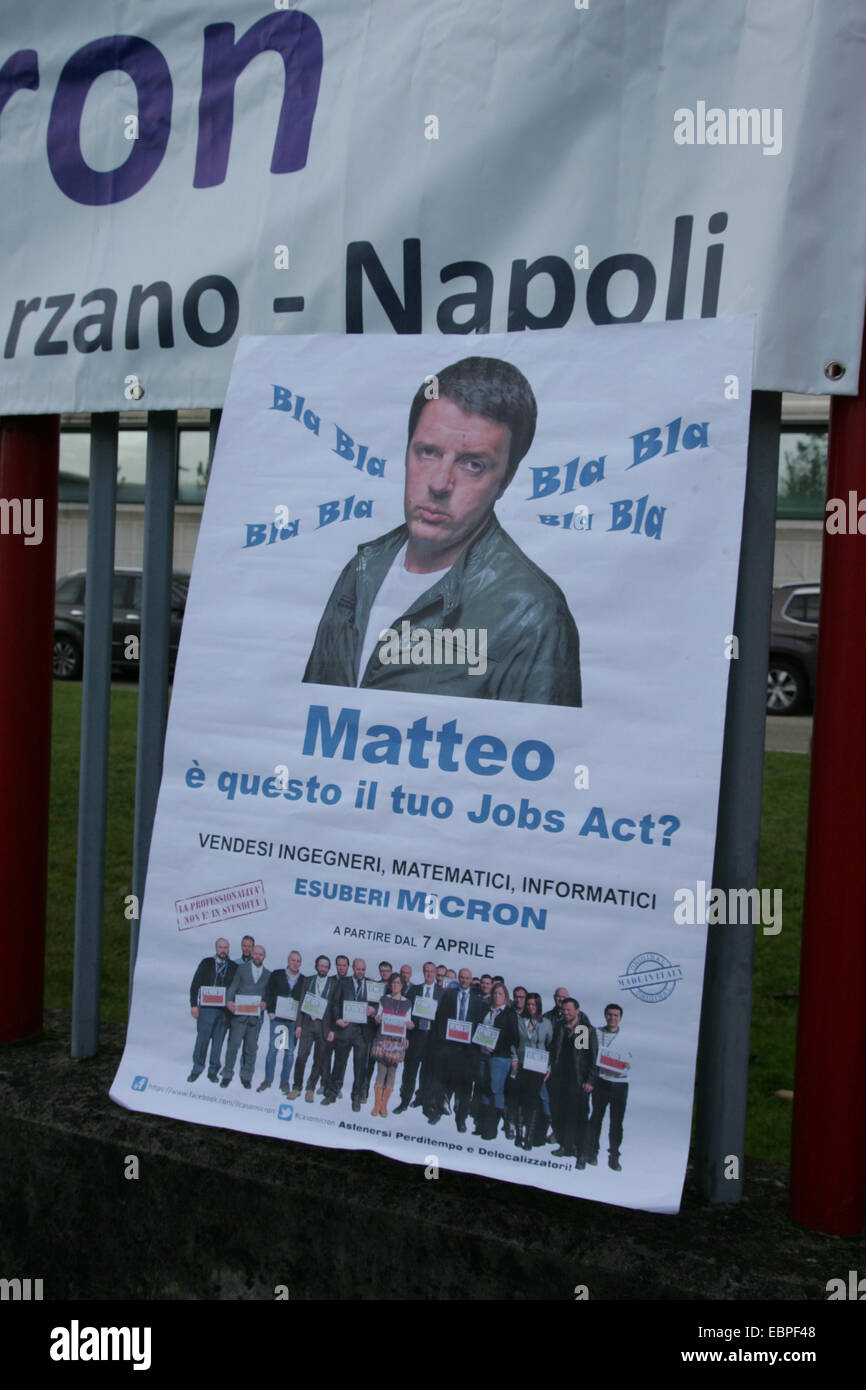 Workers of Micron Semiconductor Italy Arzano perform a four-hour strike ...