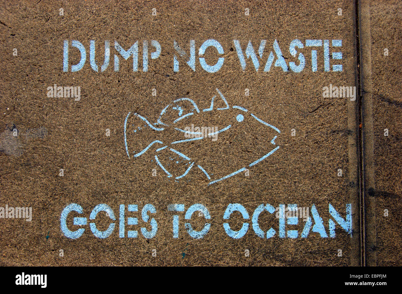 Ocean dumping hi-res stock photography and images - Alamy