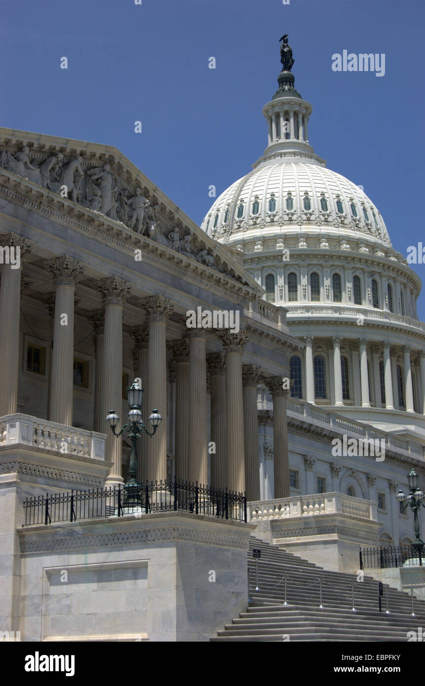 United states capitol detail hi-res stock photography and images - Alamy