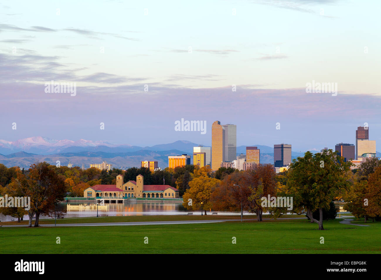 Downtown denver sunrise hi-res stock photography and images - Alamy